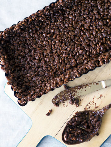 Caramel Chocolate Crackle Tart, It's a Cracker! - Belly Rumbles