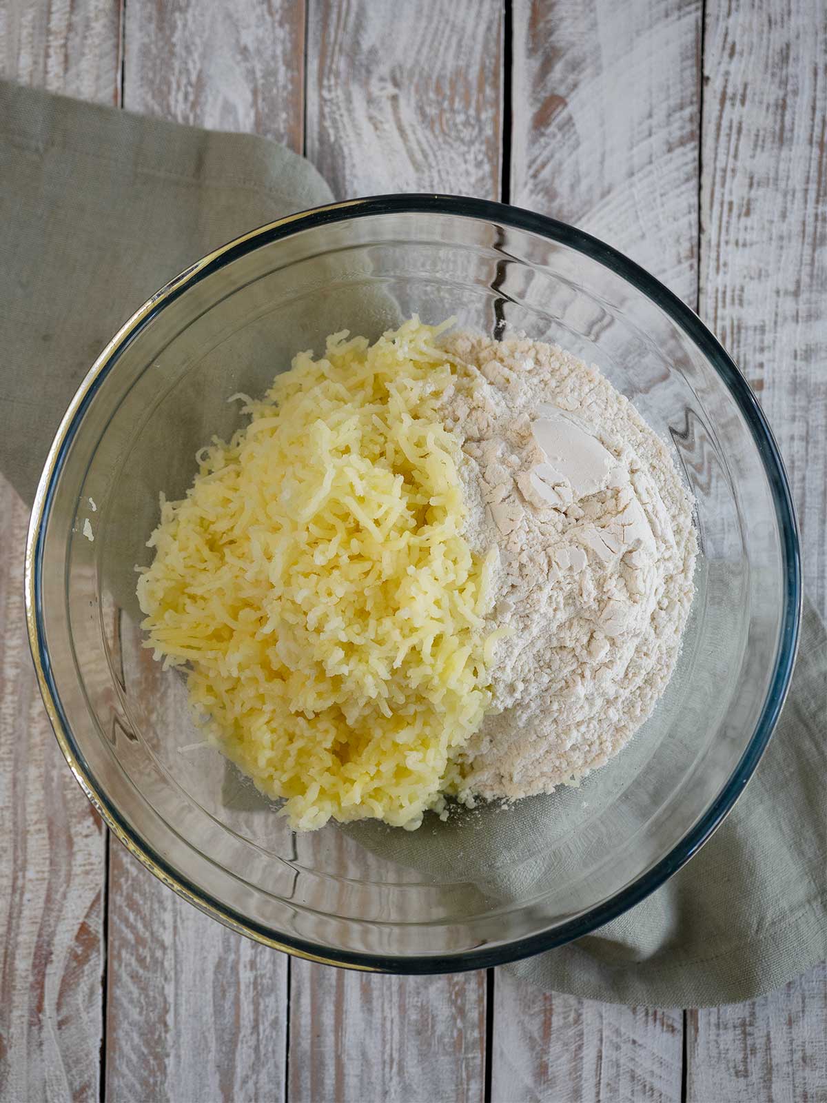 Super Simple Authentic Irish Potato Bread - Belly Rumbles